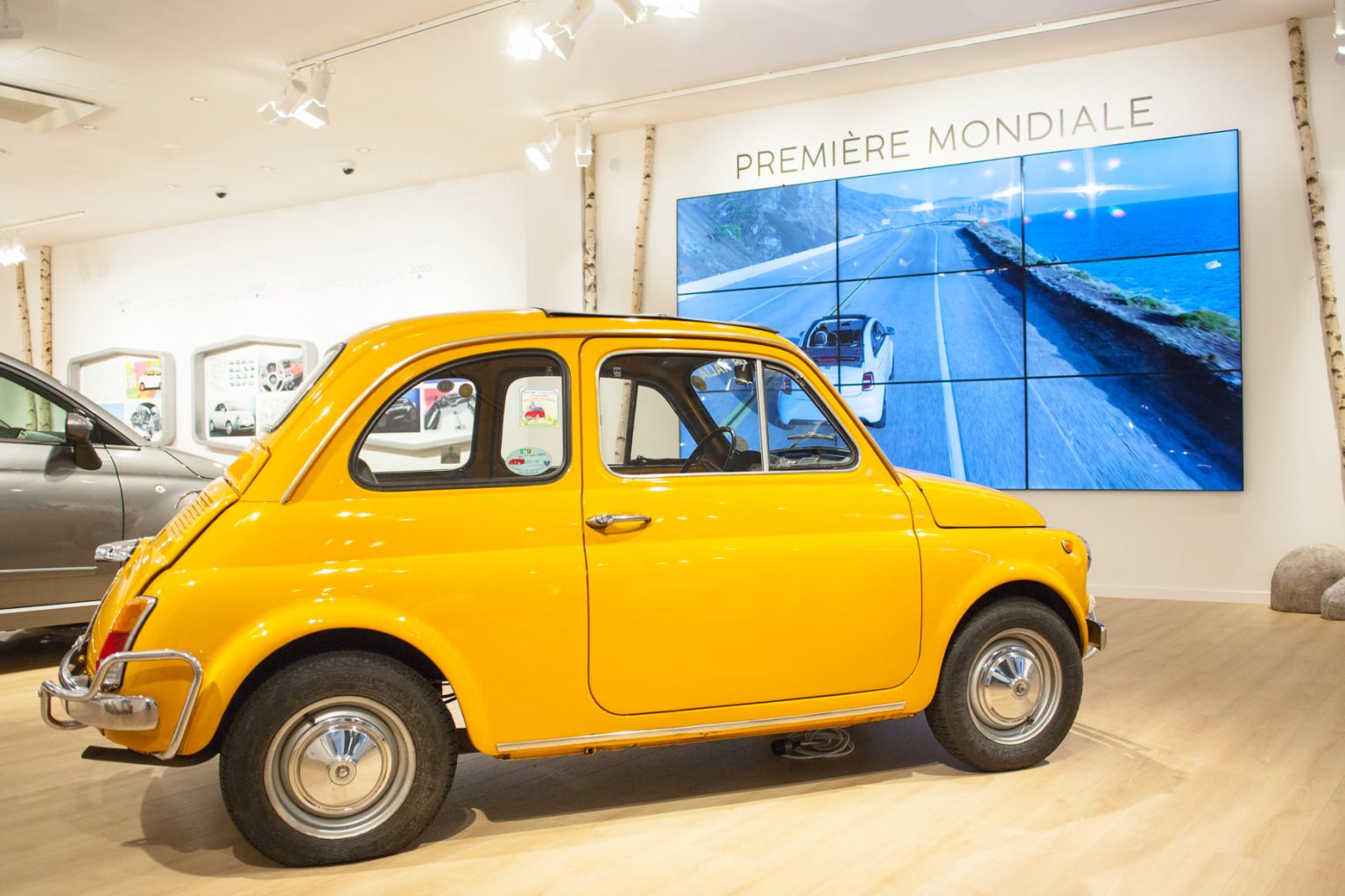 Les Fiat 500 du club avec la nouvelle 500 électrique